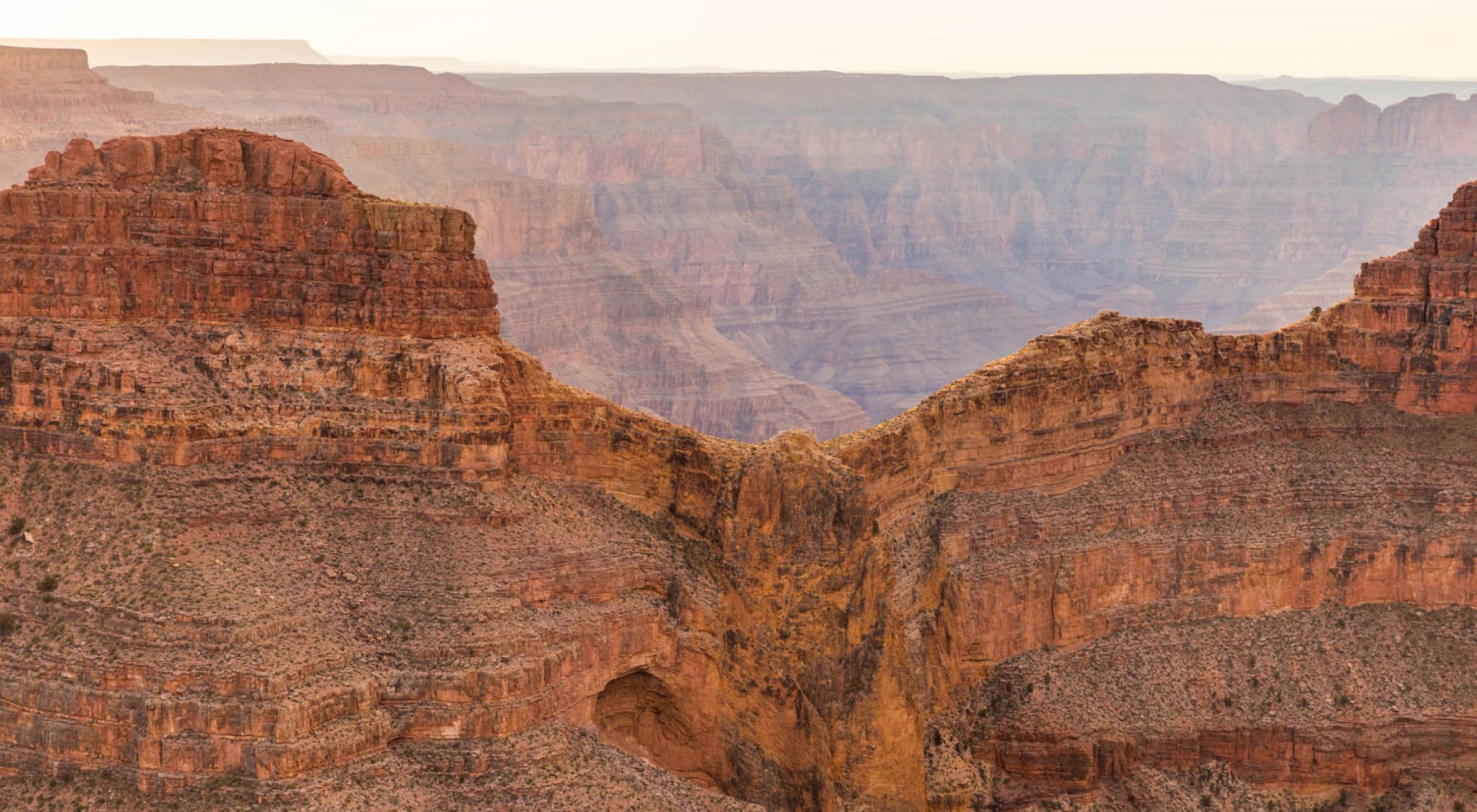 Eagle Point Grand Canyon: Majestic Views Of The Grand Canyon